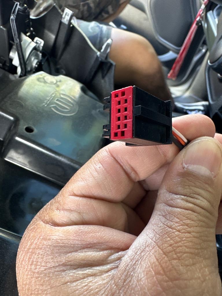 12 inch Uconnect 5 part list help | Ram Heavy Duty Forum